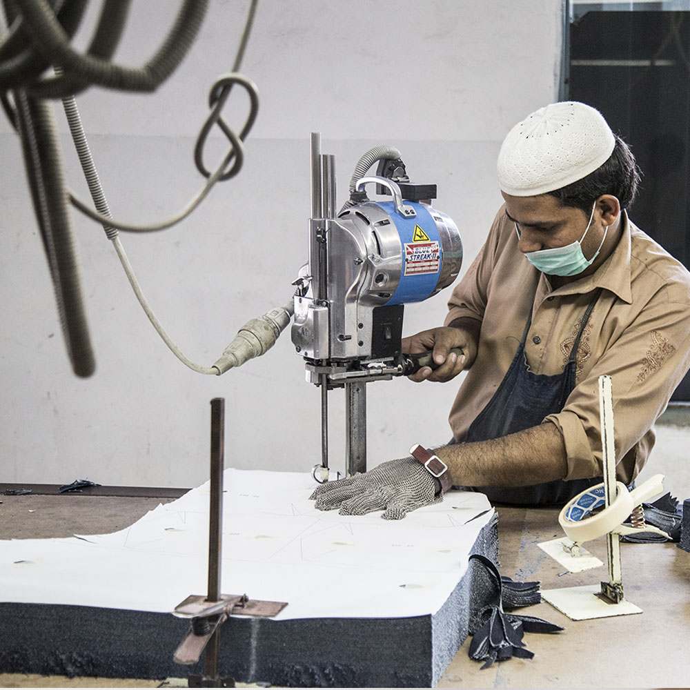 Yeah Sure! We can make your Design. – Sports Signal